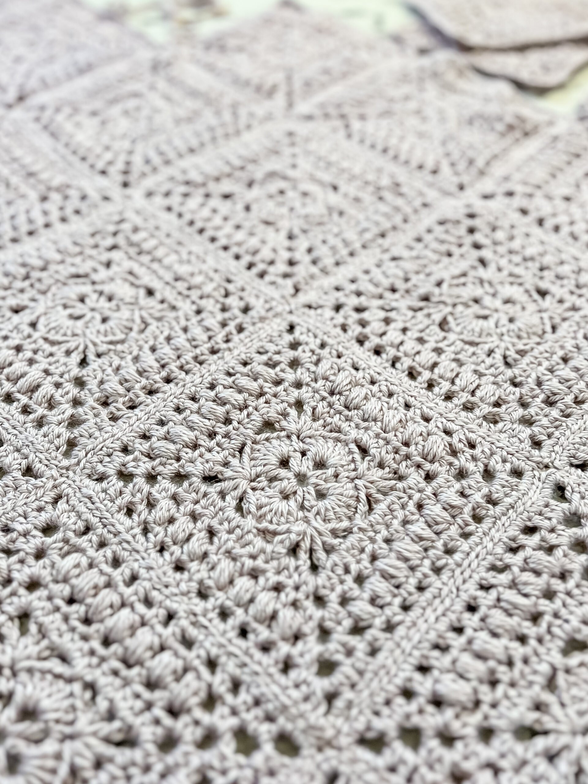 Modern Crochet Motif Granny Square Blanket Pattern - Boho Puff Stitch ...