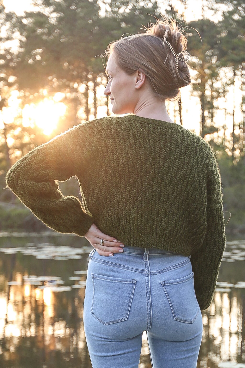Free Cropped Crochet Cardigan Pattern - Simple Slightly Oversized ...