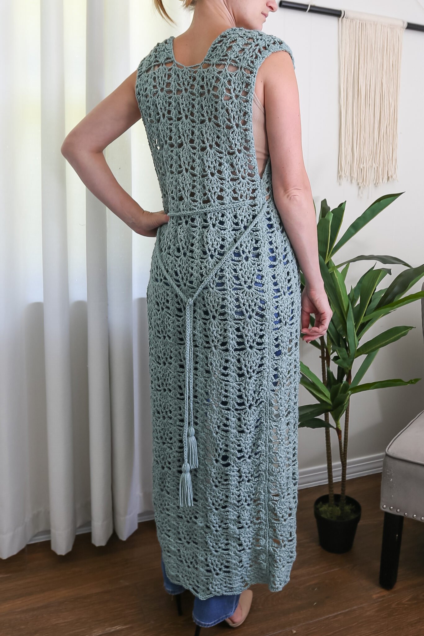 FREE Long Crochet Duster Pattern - Easy Pineapple Stitch Vest - Life + Yarn
