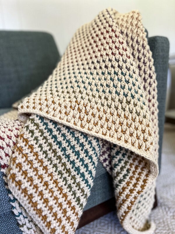 Free Easy Ombre Crochet Blanket Pattern - Beautiful Textured Throw ...
