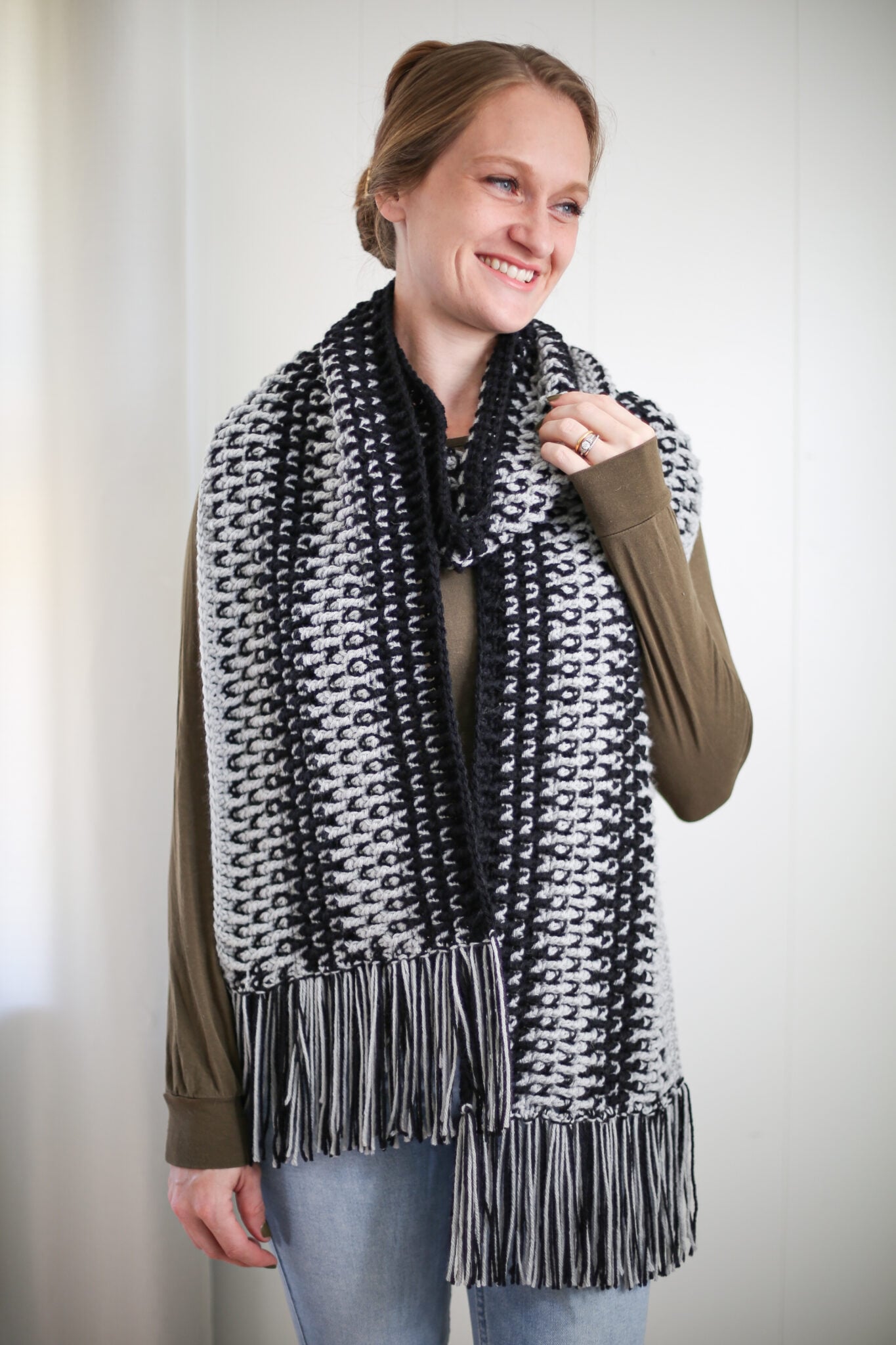 Free Easy and Simple Textured Crochet Scarf Pattern - Life + Yarn