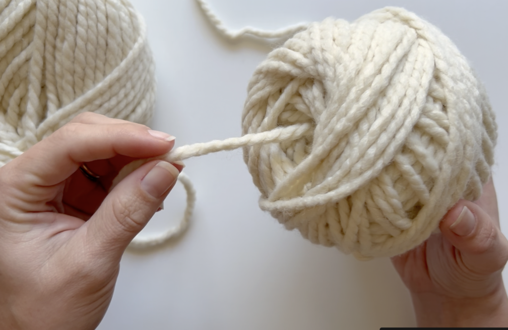 Free Beginners Chunky Single Crochet Basket Pattern + Tutorial - Life ...
