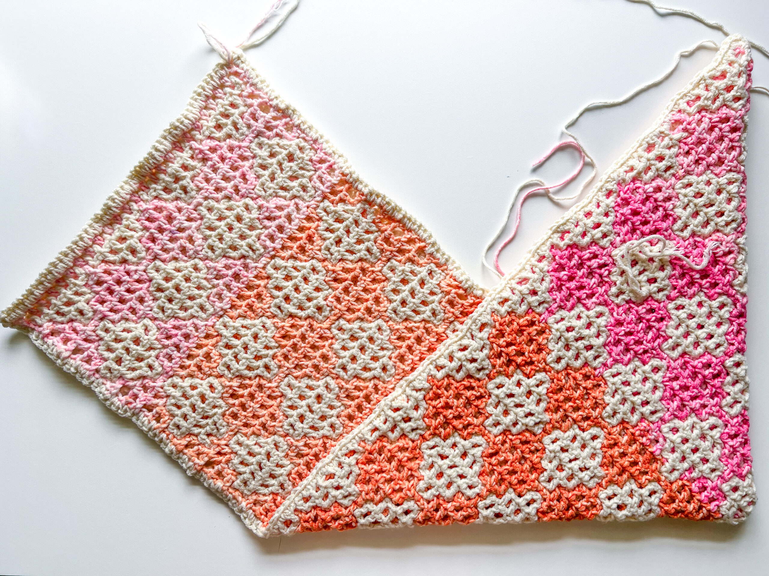 FREE Crochet Checkered Shoulder Bag Pattern & Easy Tutorial - Life + Yarn