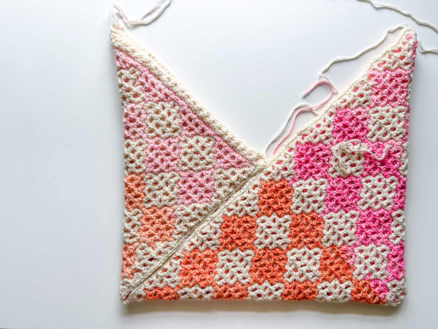 FREE Crochet Checkered Shoulder Bag Pattern & Easy Tutorial - Life + Yarn