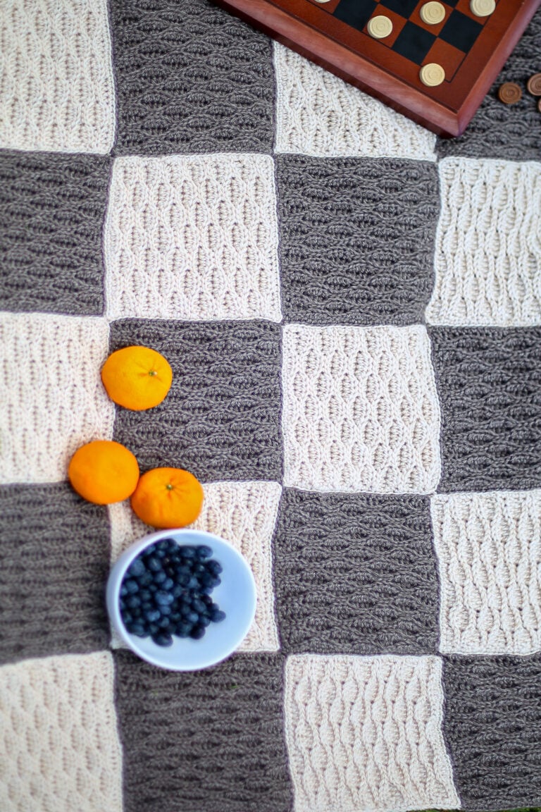 Free Crochet Checkerboard Crochet Blanket Pattern Tutorial - Life + Yarn