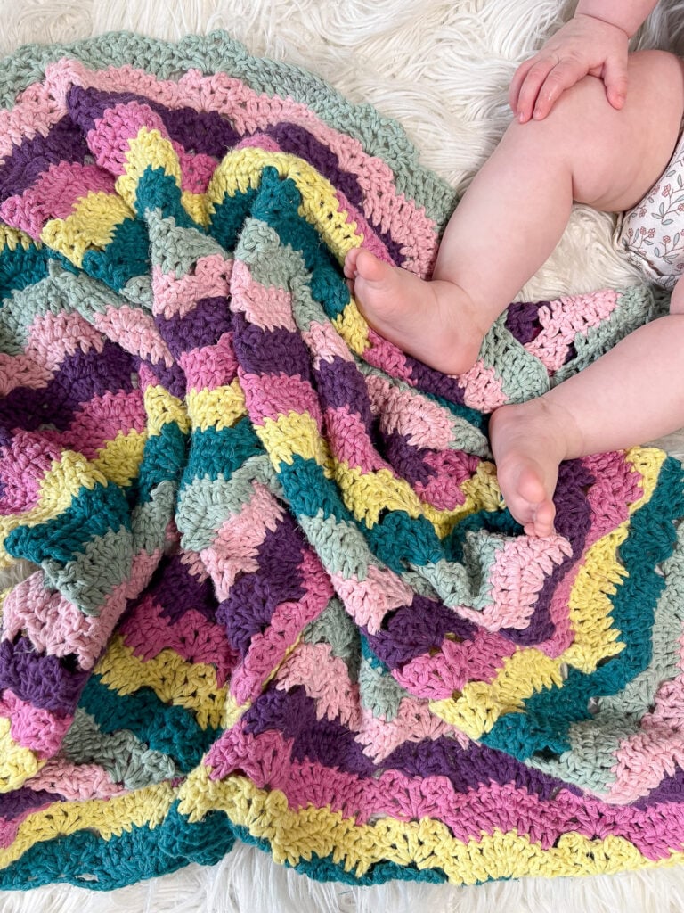 Free Rainbow Ripple Crochet Baby Blanket Pattern & Tutorial - Life + Yarn